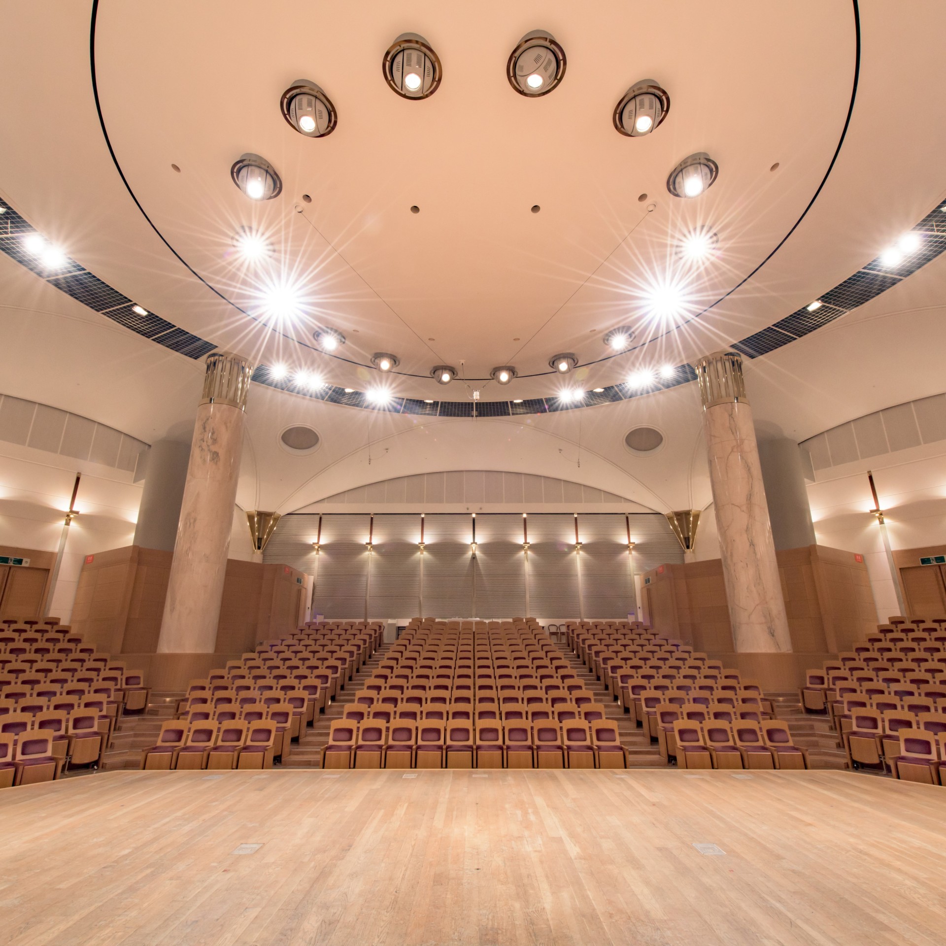 館内見学ツアー｜広場・エントランス他｜水戸芸術館